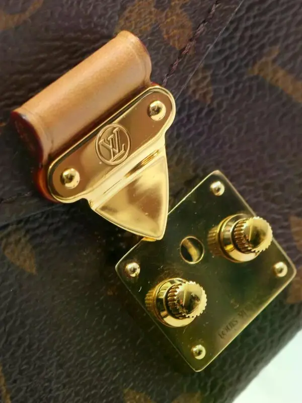LOUIS VUITTON Monogram Micro Metis Mini Shoulder Bag - Brown