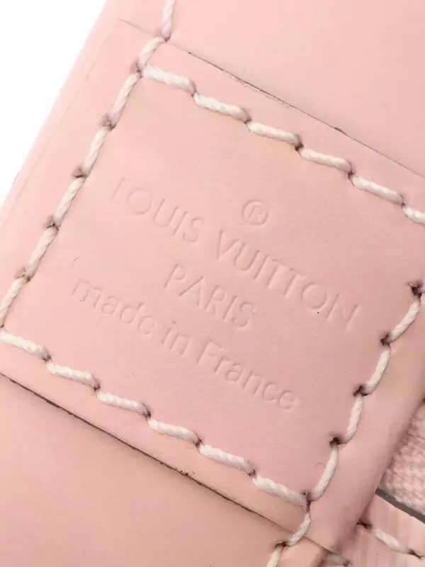 LOUIS VUITTON 2017 Alma Bb Epi Handbag - Pink