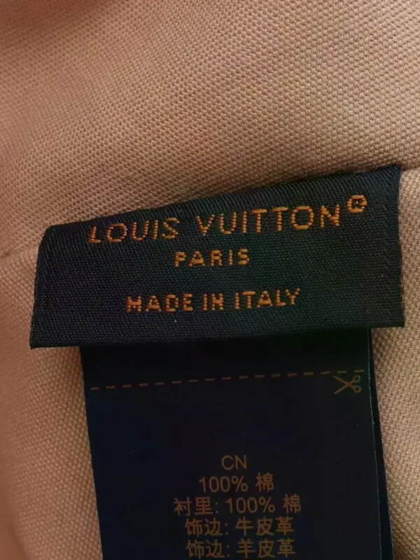 LOUIS VUITTON 2023 Dauphine Bucket Hat