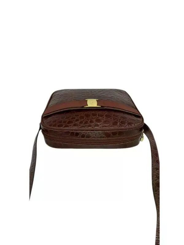 FERRAGAMO 1980-1990 Croc Embossed Leather Vara Crossbody Bag - Brown