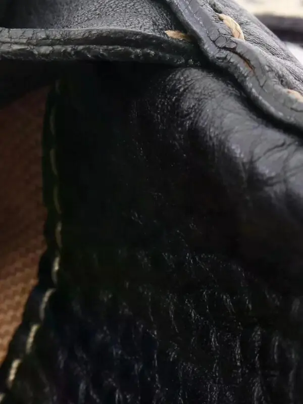 Fendi Selleria Shoulder Bag - Black