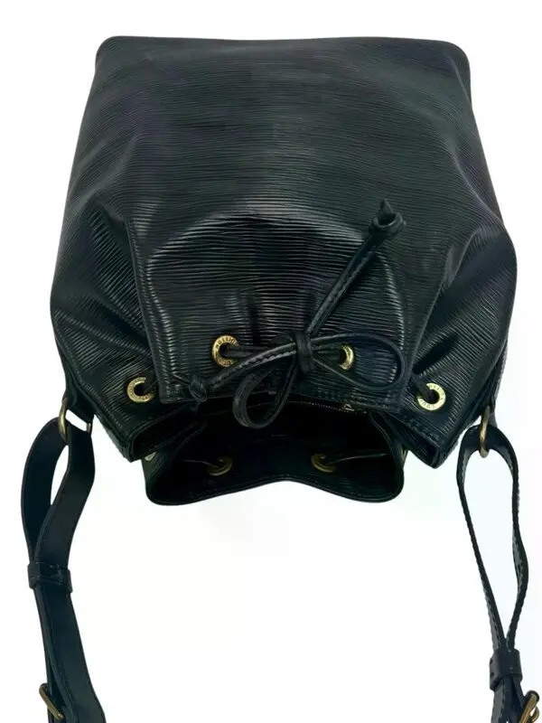LOUIS VUITTON Epi Petit Noe Bucket Bag