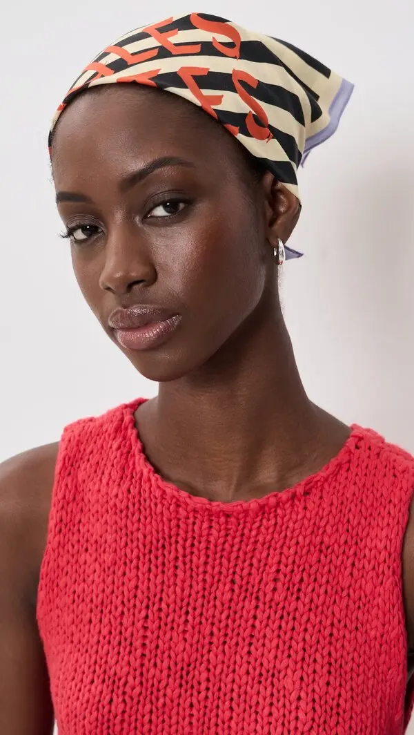 Clare V. Bandana