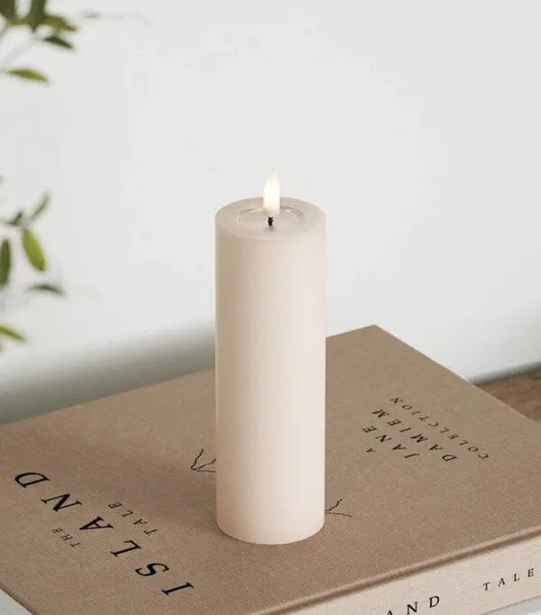 DELUXE HOMEART Led Pillar Candle