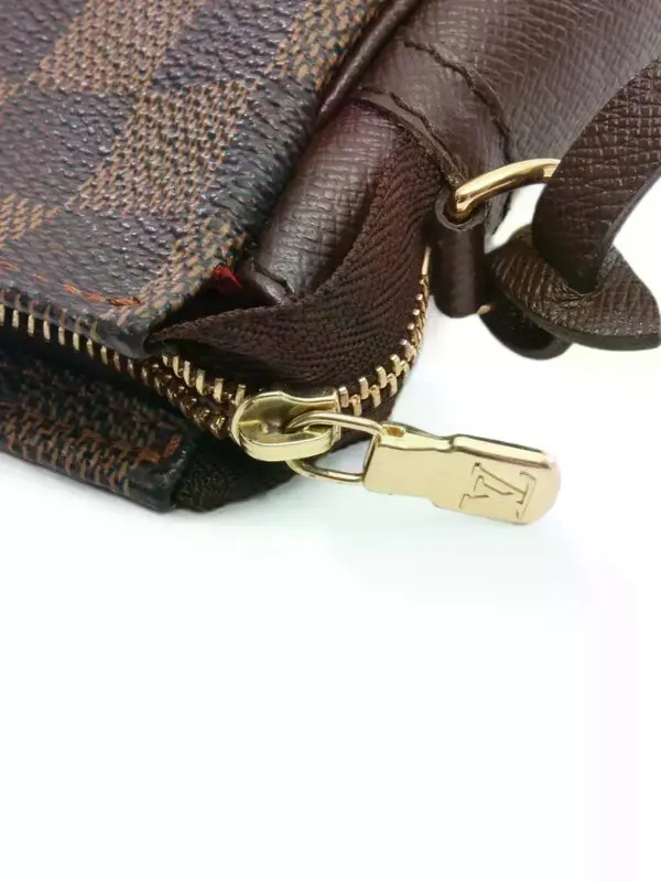 LOUIS VUITTON Trousee Damier Ebene Shoulder Bag