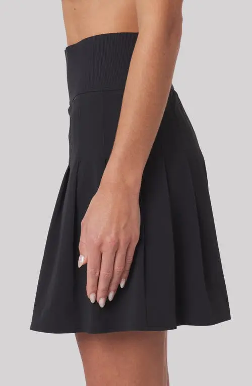WILLIAMS ATHLETIC CLUB Serena Pleated Performance Skort