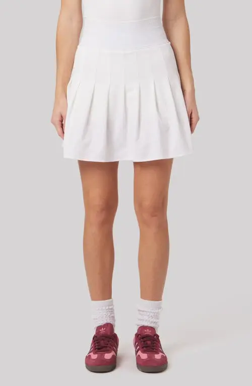 WILLIAMS ATHLETIC CLUB Serena Pleated Performance Skort - White
