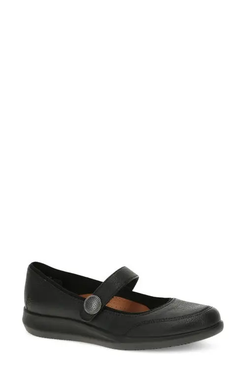BARETRAPS Joesie Mary Jane Flat - Black/black