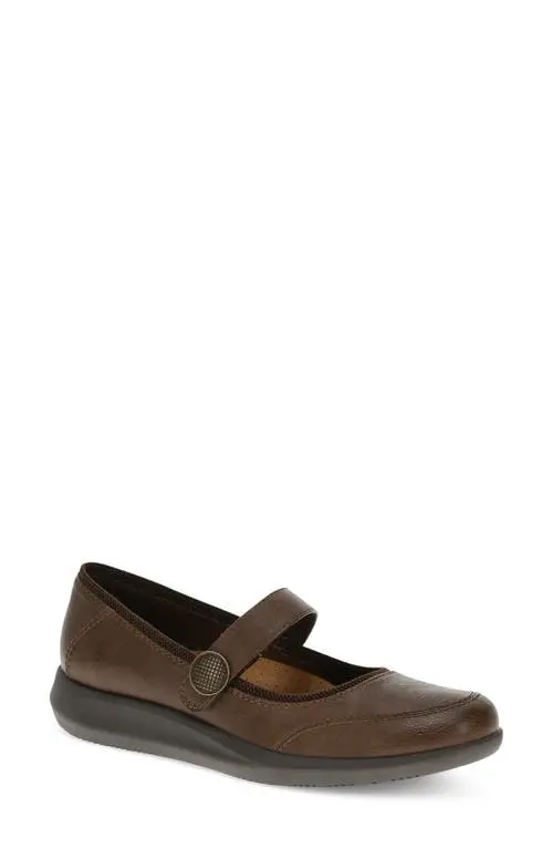BARETRAPS Joesie Mary Jane Flat - Dark Brown