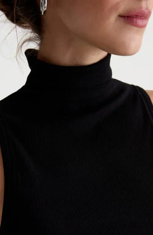 Ag Faey Mock Neck Ribbed Tank
