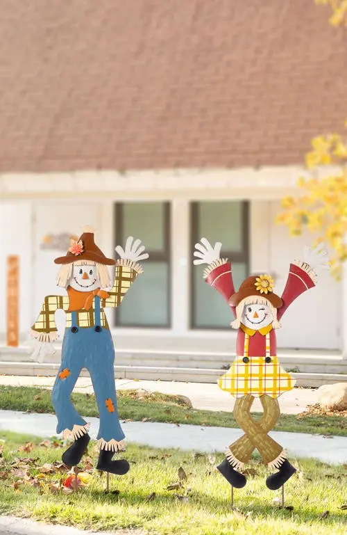GLITZHOME Set Of 2 Fall Metal Dancing Scarecrows Yard Stake