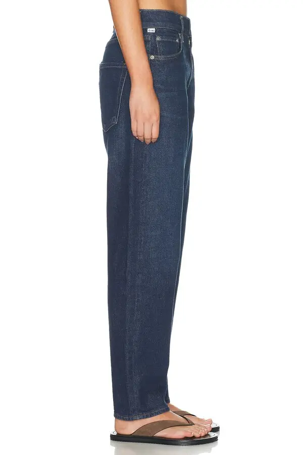 Citizens Of Humanity The Taper Jean In Dark Wash