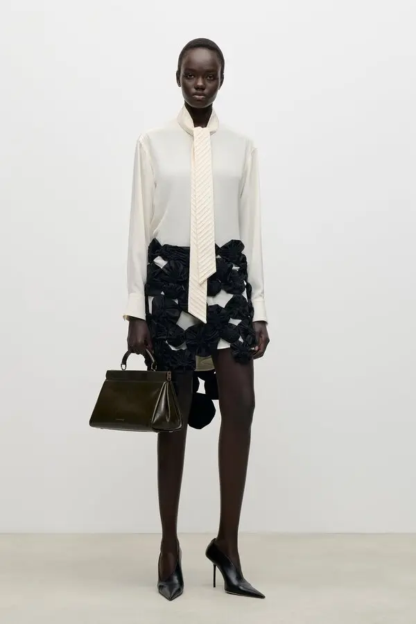 Victoria Beckham Applique Detail Skirt - Black