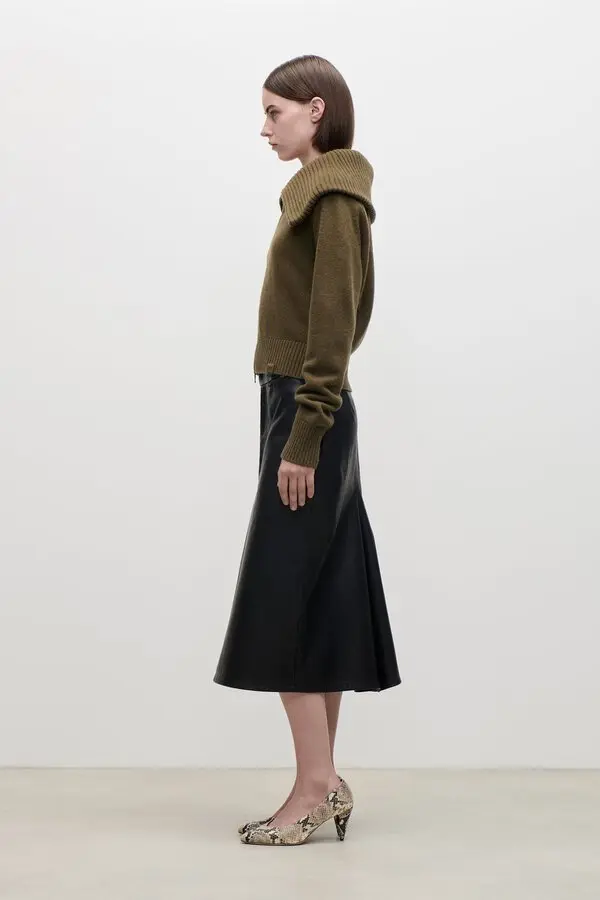 Victoria Beckham Wide Collar Zip Jumper