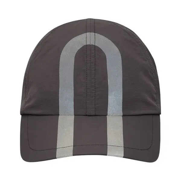On Ikon Cap "magnet