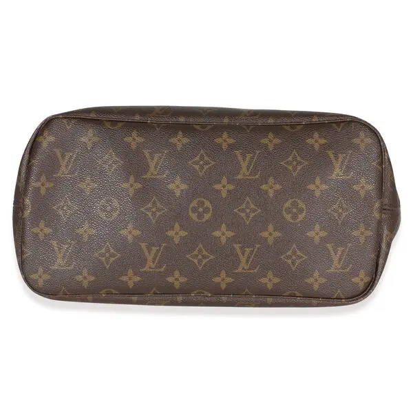 LOUIS VUITTON Monogram Canvas Neverfull Mm Tote
