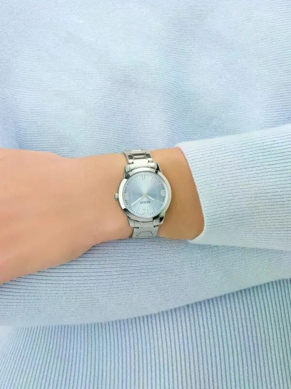 Guess Round-case 34mm Watch