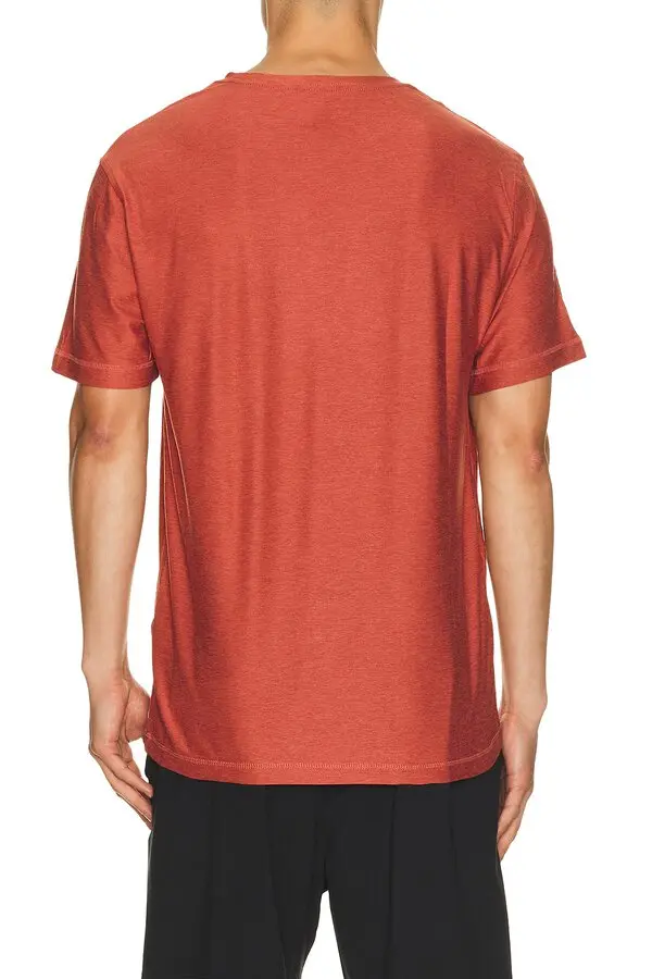 Vuori Strato Tech Tee - Fire Heather