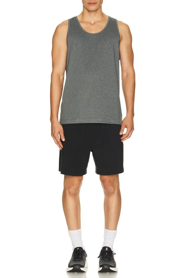 Vuori Tradewind Performance Tank 2.0 In Blue - Heather Grey