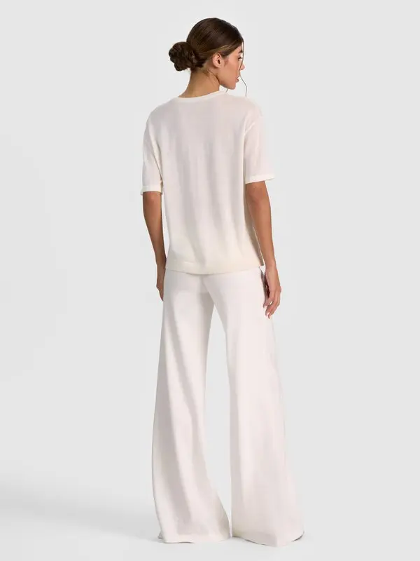 Alice + Olivia Amelie Cashmere Knit Tee - Soft White