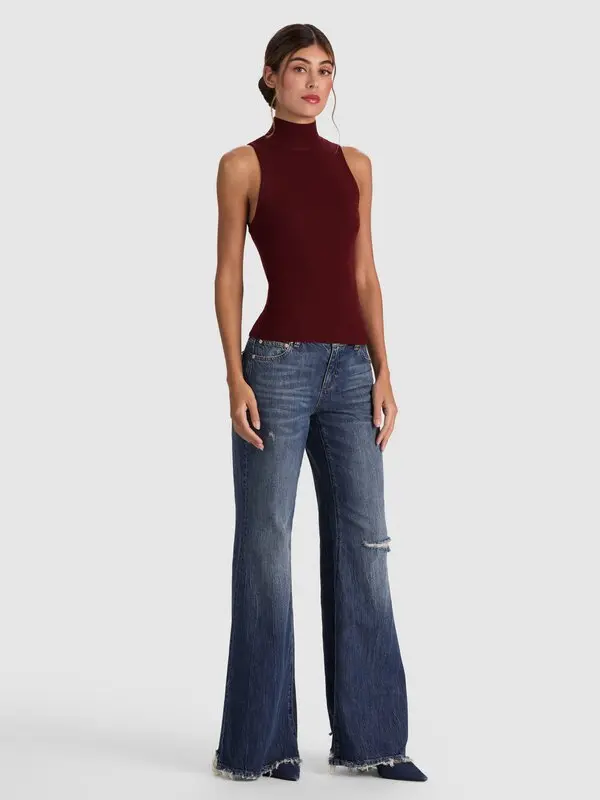 Alice + Olivia Darcey Wool Sleeveless Turtleneck - Cognac