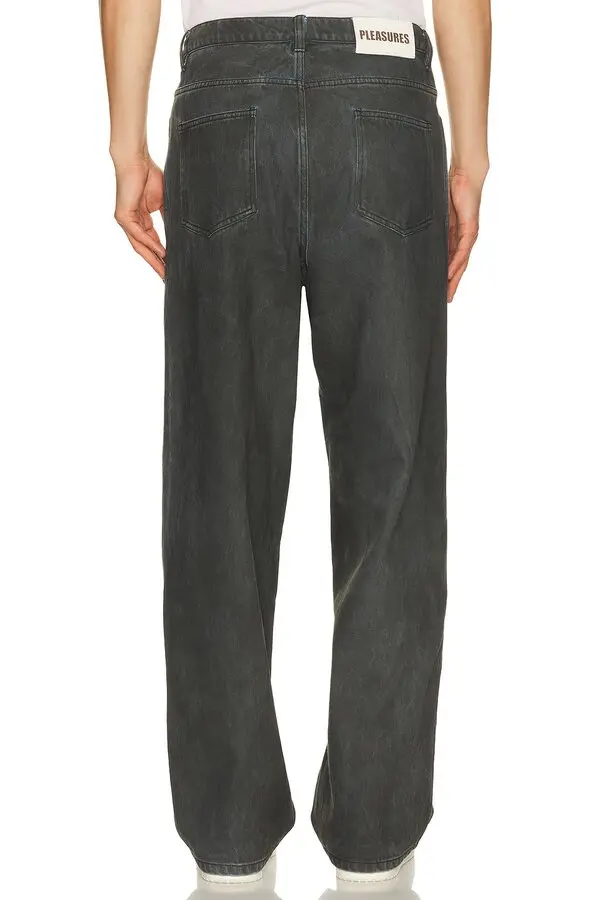PLEASURES Spray Formula Baggy Jeans