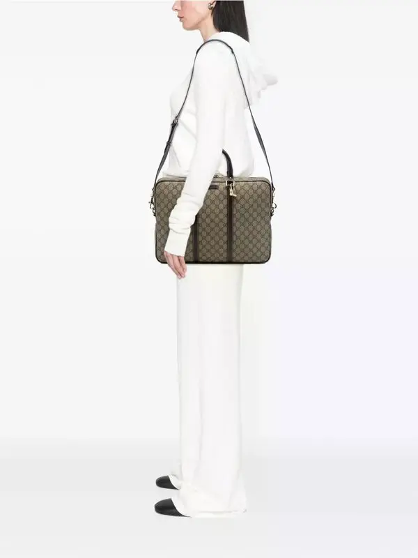 Gucci Gg Supreme Business Bag
