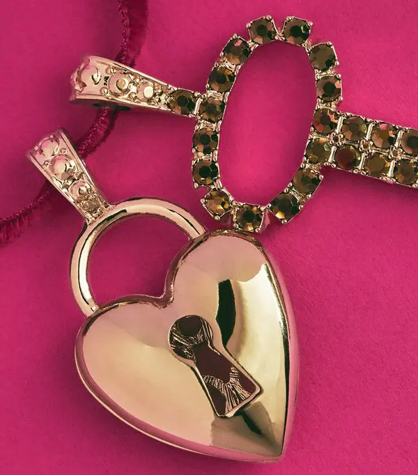 JOANNA BUCHANAN Lock And Key Tree Decoration