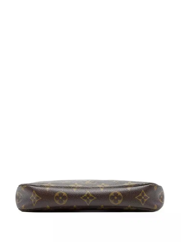LOUIS VUITTON 2010 Monogram Pochette Accessoires Shoulder Bag
