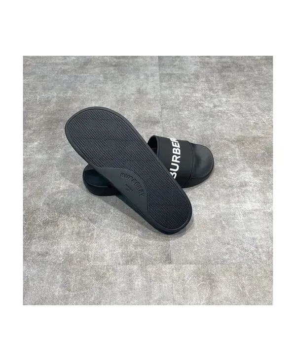 Burberry Kingdom Print Slides