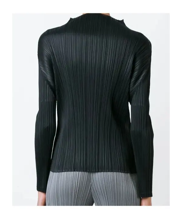 Issey Miyake High-neck Top