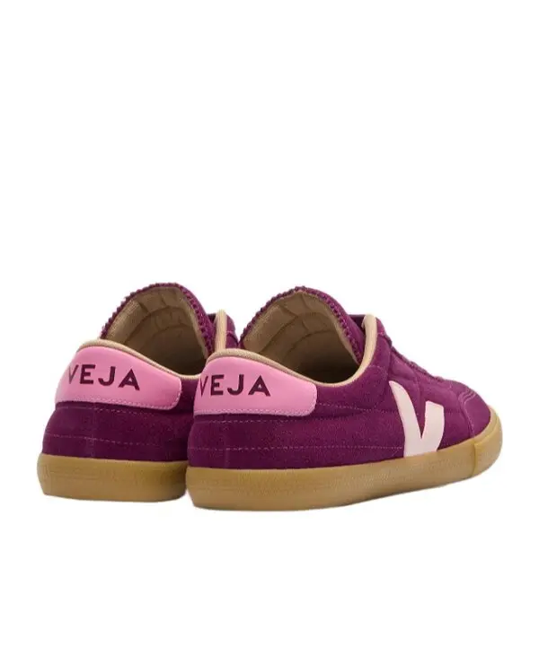 VEJA Panenka Sneakers