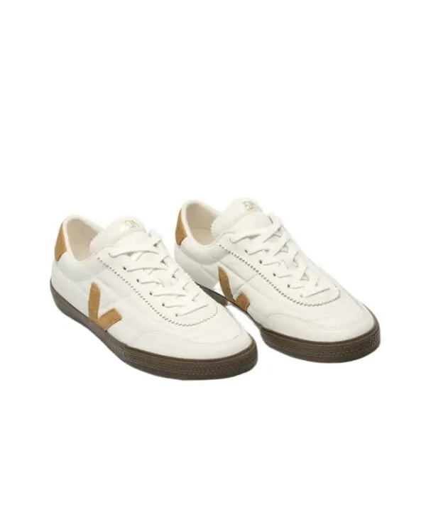 VEJA Panenka Sneakers