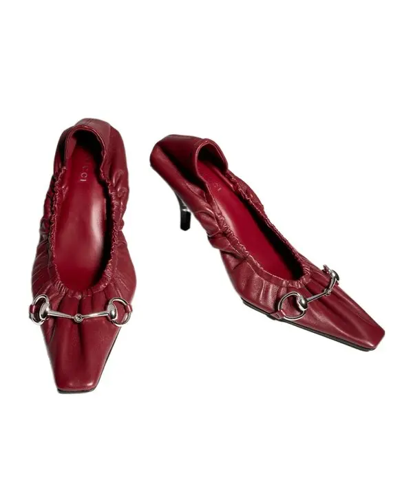 Gucci Vittoria Pump With Elastic