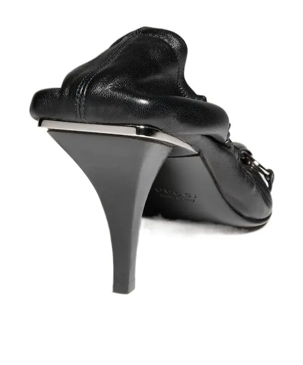 Gucci Vittoria Pump With Horsebit Detail - Black