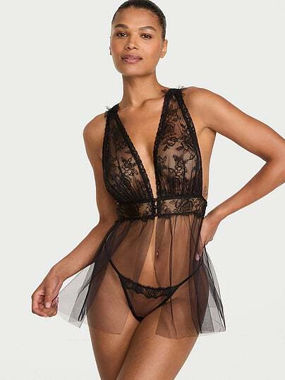 Victoria's Secret Very Sexy Rose Lace Plunge Babydoll Set - Black