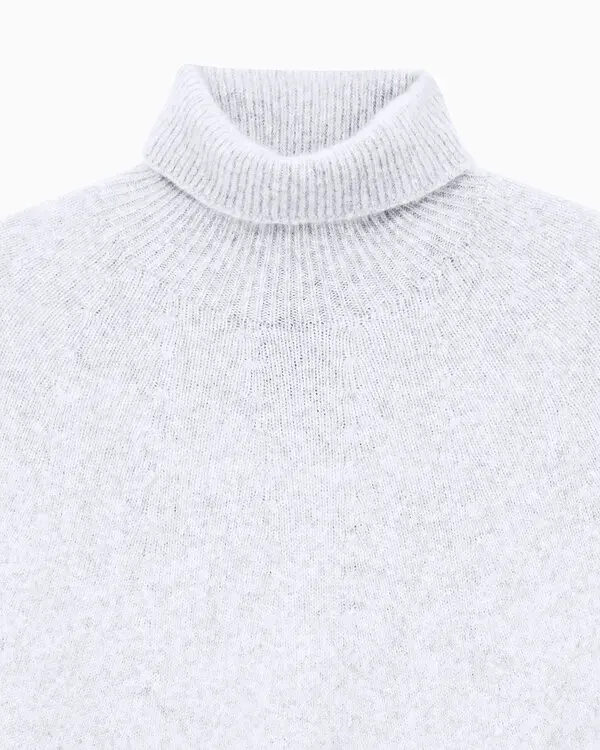 Giorgio Armani Oversized Turtleneck Sweater In Pure Cashmere Jersey - Beige