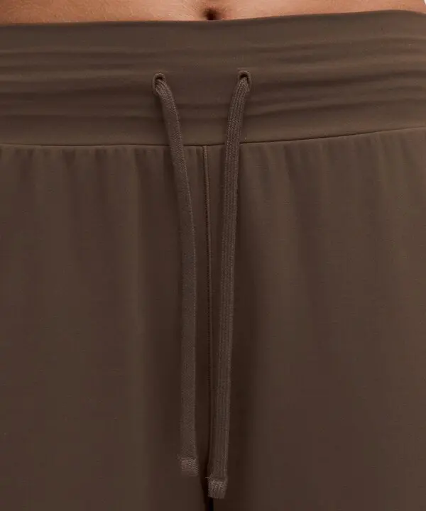 Lululemon Groove Mid-rise Relaxed Bermuda Short