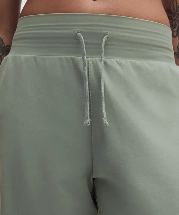 Lululemon Groove Mid-rise Relaxed Bermuda Short - Willow Leaf