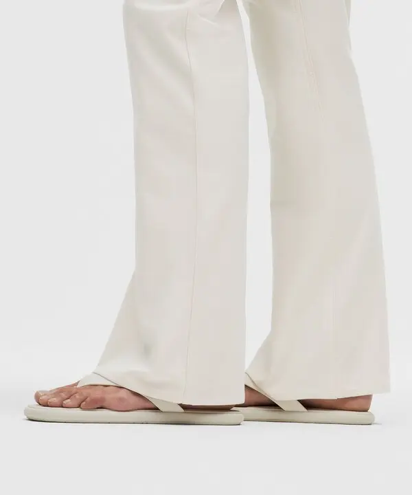 Lululemon Easyfive High-rise Subtle-flare Pant - Light Ivory