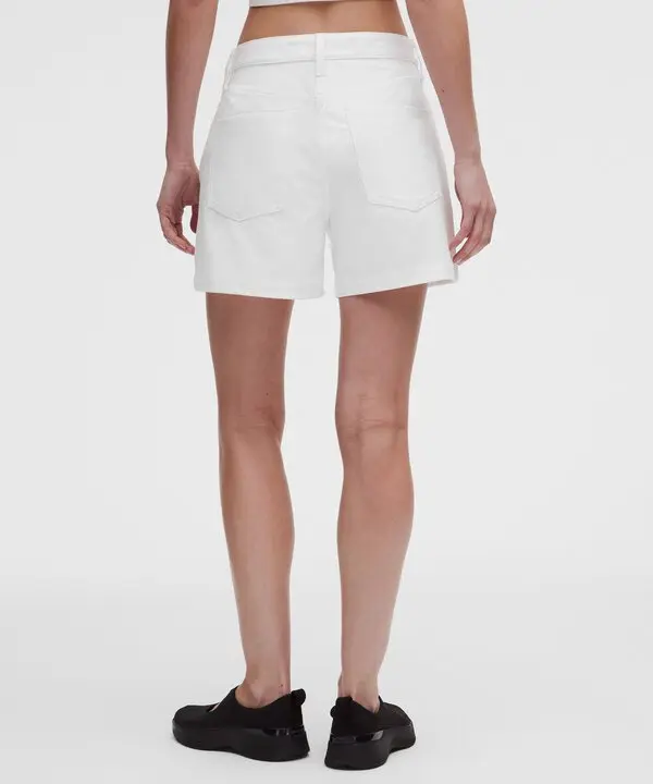Lululemon Easyfive Mid-rise Short 4.5 - White