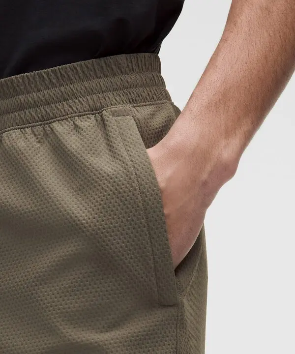 Lululemon License To Train Textured Jogger - Army Green