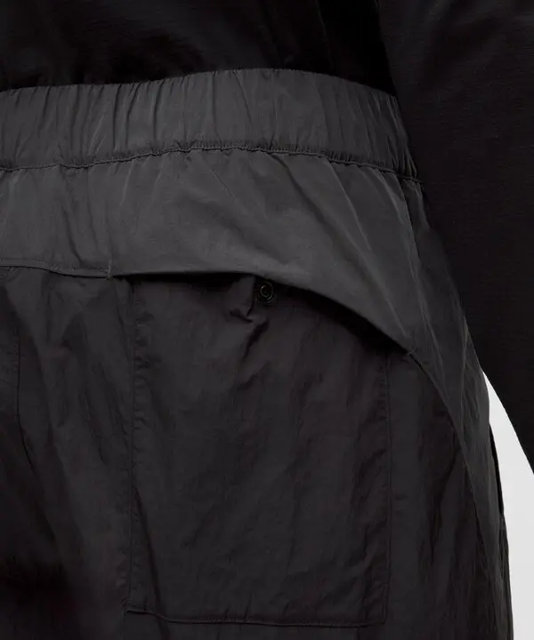 Lululemon Nylon Relaxed Track Short 9 - Black/graphite Grey