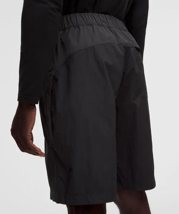 Lululemon Nylon Relaxed Track Short 9 - Black/graphite Grey