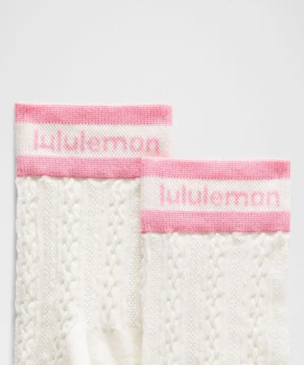 Lululemon Cable Knit Quarter Socks - Coconut Ivory/candy Cloud