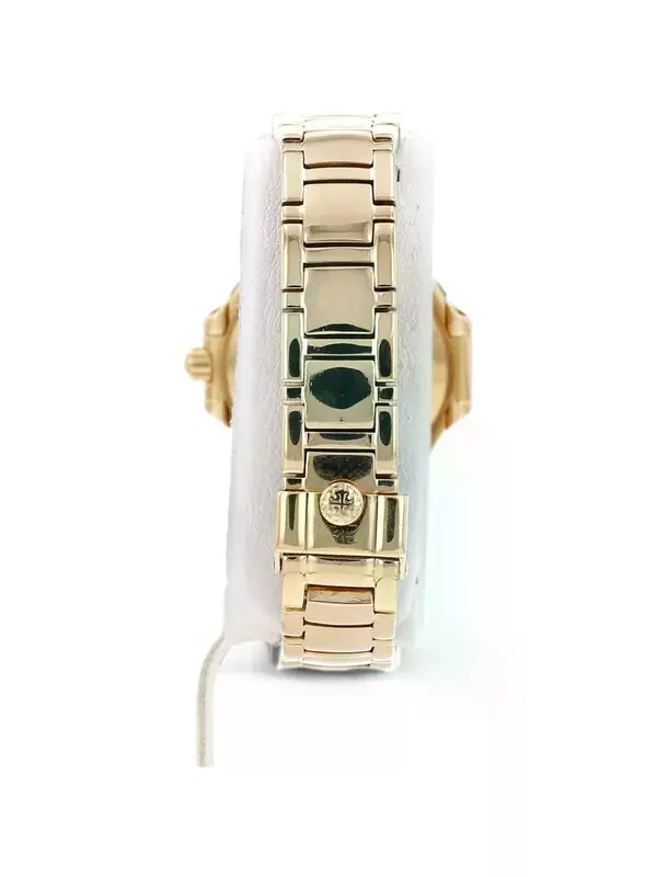 Patek Philippe 1990 Nautilus 27mm Watch