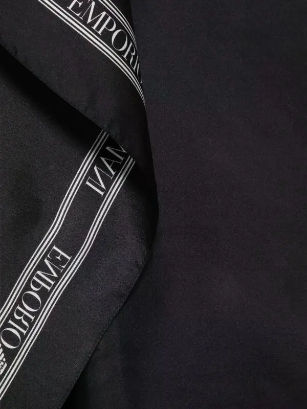 Emporio Armani Logo-detail Scarf - Black