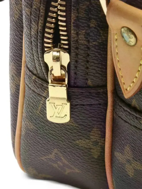 LOUIS VUITTON Monogram Canvas Reporter Pm Shoulder Bag