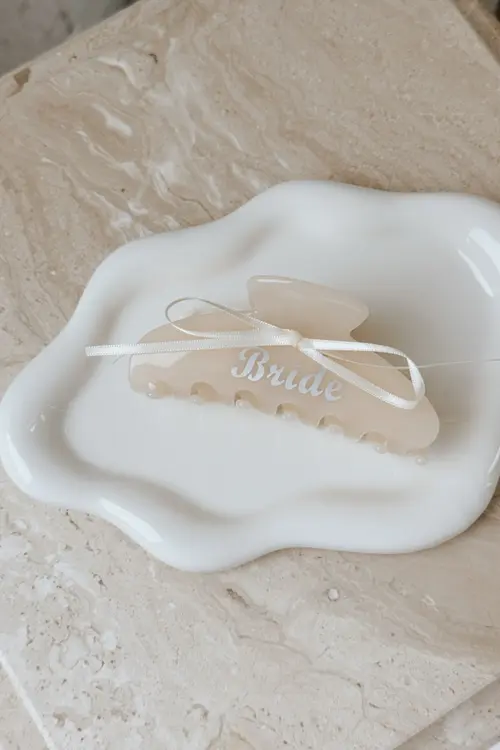 UNTAMED PETALS Sealed With A Bow Claw Clip
