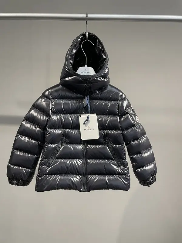 Moncler Logo Patch Hooded Down Jacket - Black